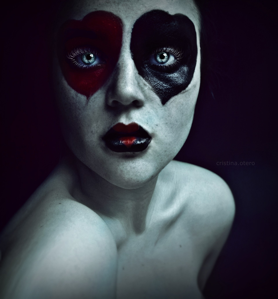 The Most Beautiful Scary Faces You'll See (Hi-Res Photos)