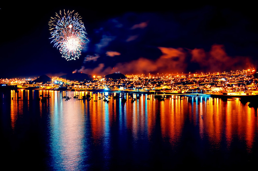 20 Breathtaking Fireworks to Get You Into the New Year's Spirit