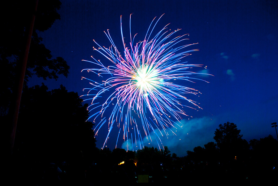 20 Breathtaking Fireworks to Get You Into the New Year's Spirit