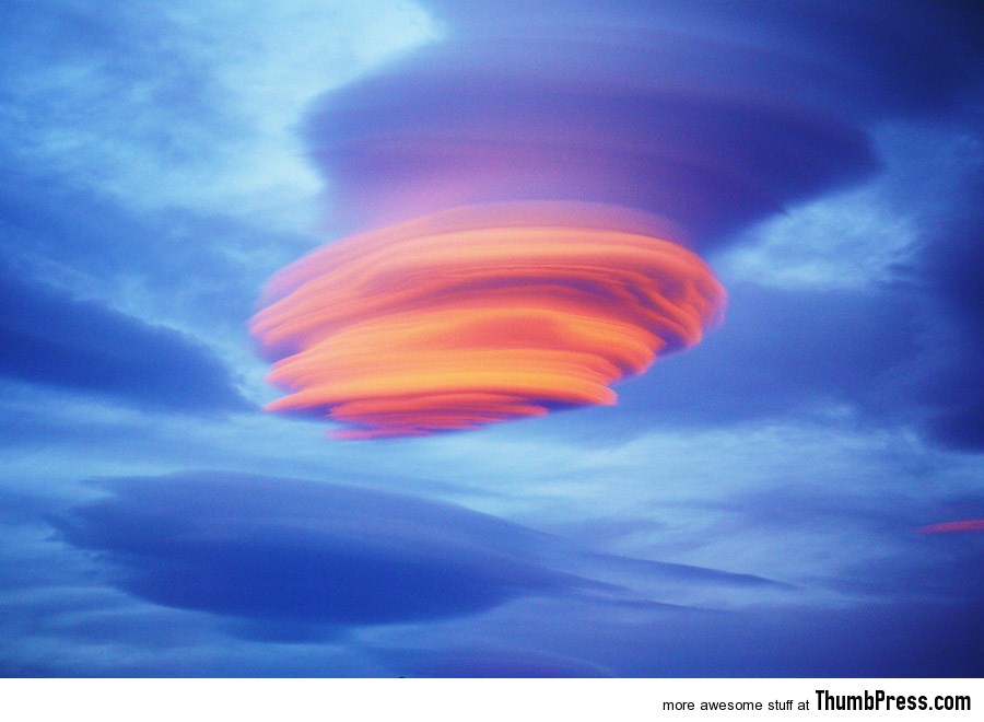 Amazing cloud formations 15