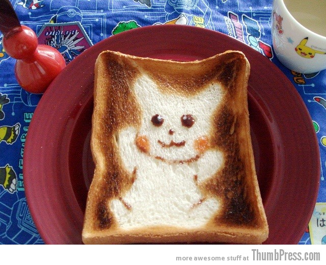 Artistic Toasts: 20 Pictures of Creatively Made Toast-art