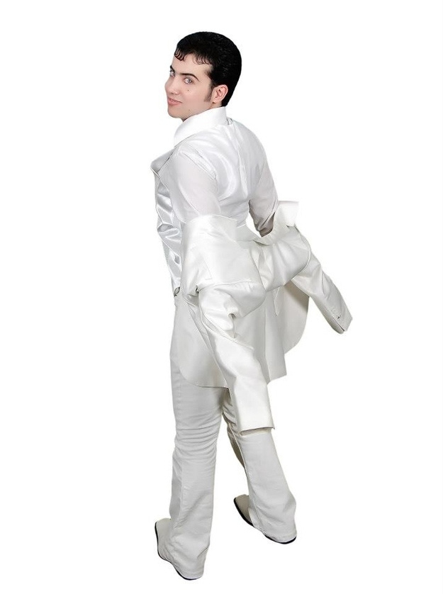 Behold, The Most Beautiful Man You'll Ever See (22 Pics)