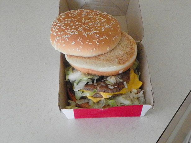 Fast Food Fails — Watch What You Eat! (10 Pics)
